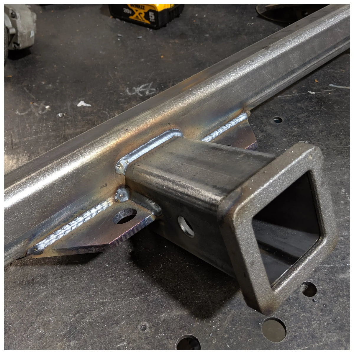 Front Tow Hitch Receiver w/ Shackle Tabs (WJ/WK/XK) - Heavy Duty – HK ...